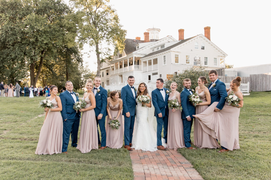 Kyla & Kevin | Kent Manor Inn Wedding - Petal & Glass Photography